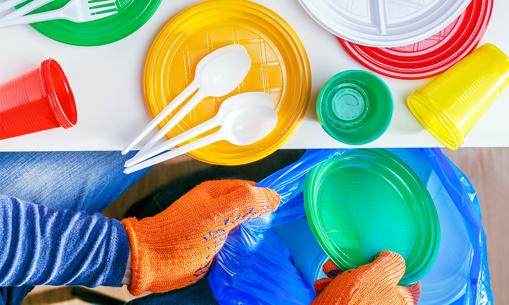 Ban on single-use plastics among “radical actions” to cut Ireland’s waste