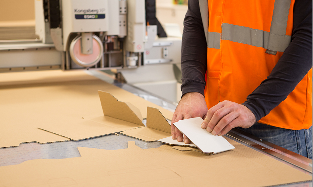 COVID-19 | DS Smith develops "stack, drop and go" boxes for "safer ...
