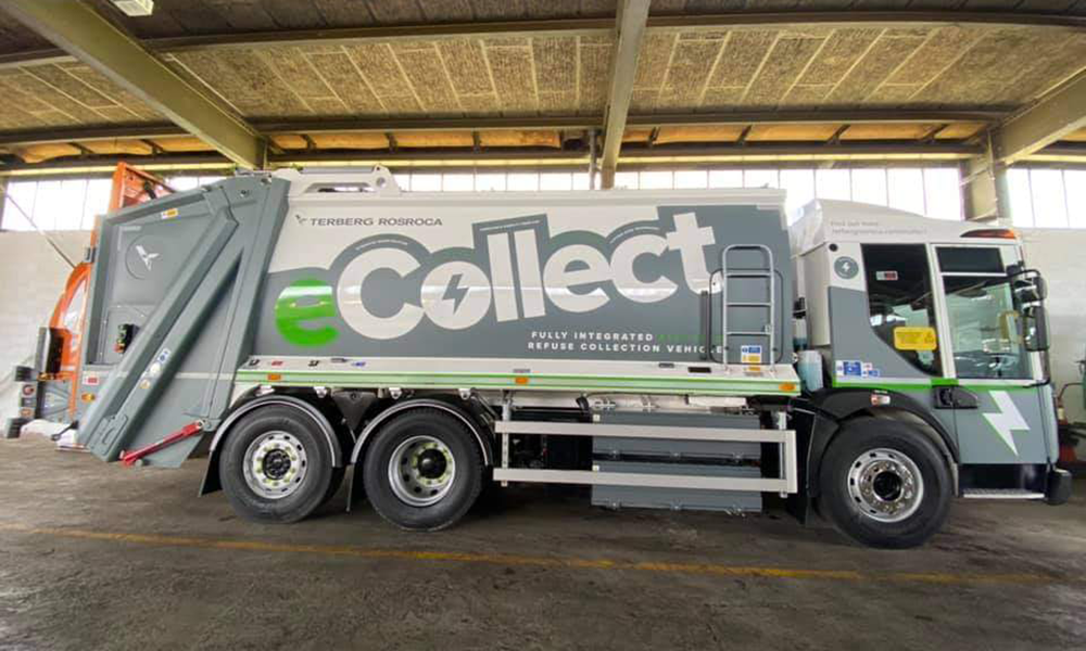 Oxford trials fully integrated electric refuse collection vehicles