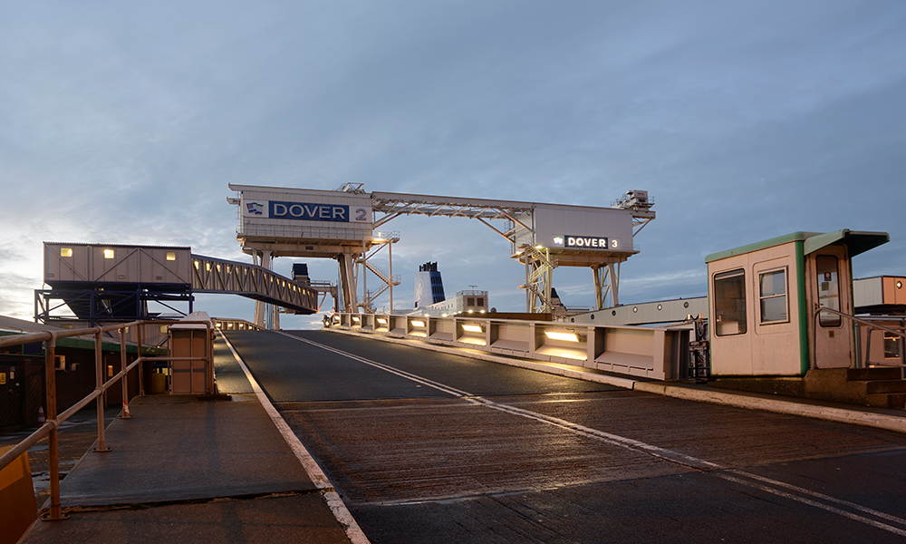 Over 1,400 bags of waste collected from M20 following Dover border ...