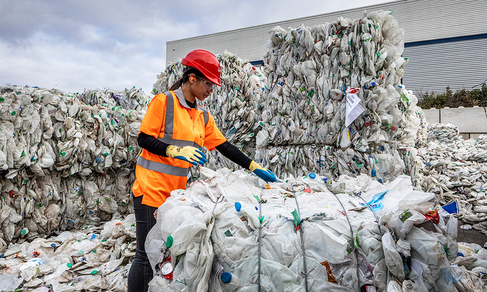 Veolia trials single line recycling to boost the circular economy in Wales