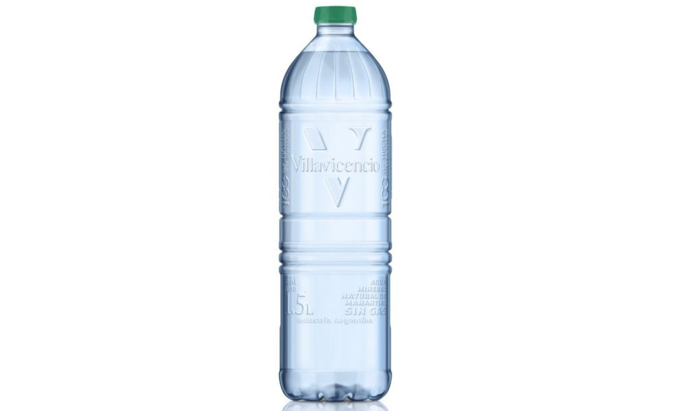Label-less water bottle packaging reduces carbon footprint by 21%