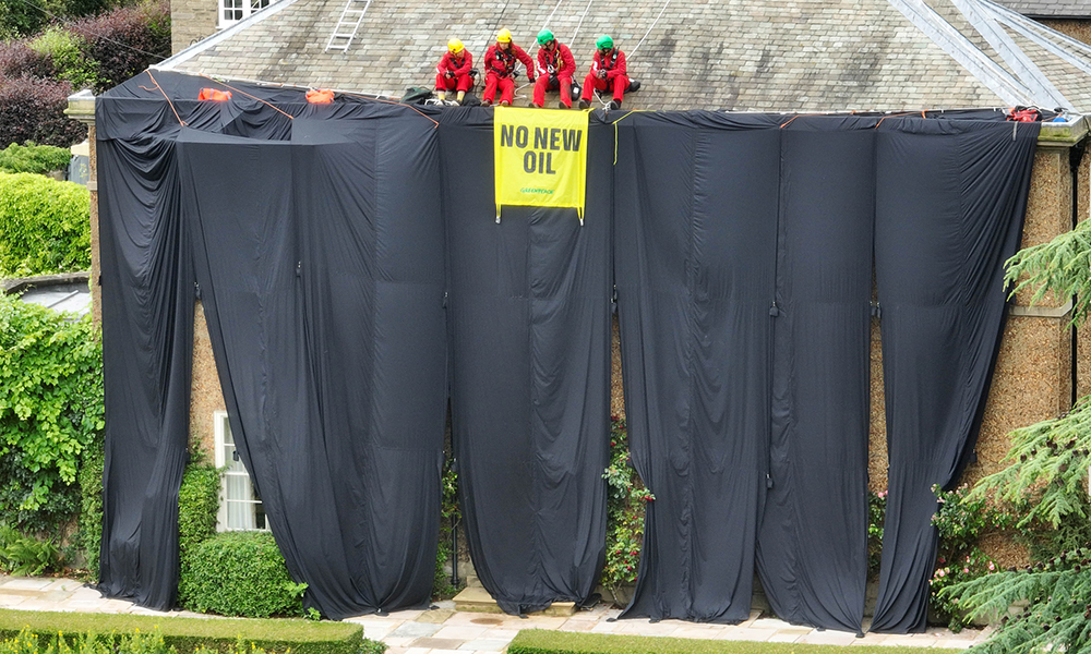 Defra to stop engagement with Greenpeace following protest